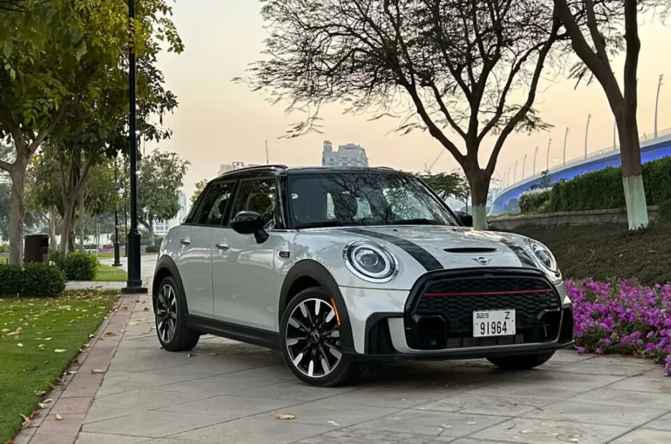 Rent Mini Cooper S Now! in Dubai- Ignite Car Rental Dubai
